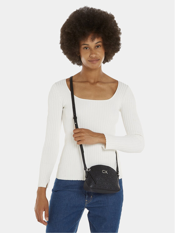 Calvin Klein Soma Ck Daily Small Dome_Epi Mono K60K611882 Melns | Modivo.lv