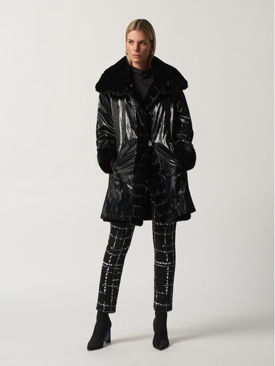 Joseph Ribkoff Kožešina 233900 Černá Relaxed Fit | Modivo.cz