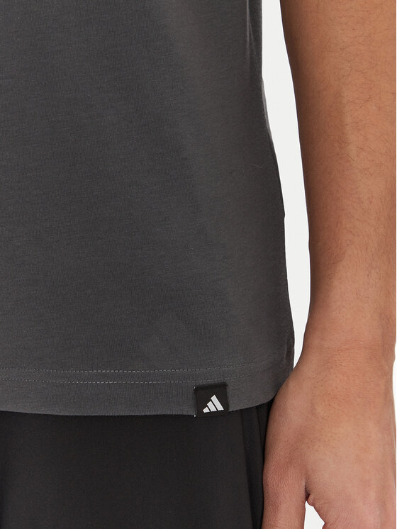 adidas T-Shirt Football Kicks Graphic JD8211 Szary Regular Fit | Modivo.pl