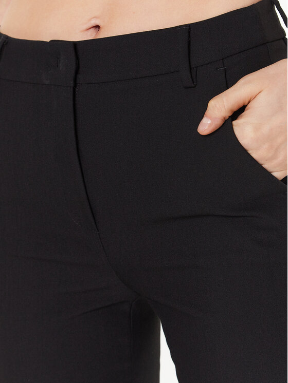 Weekend Max Mara Hlače Rana 2351310137 Crna Slim Fit | Modivo.hr