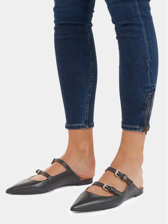 Tommy Hilfiger Klapki Th Pointy Leather Mule FW0FW07722 Czarny | Modivo.pl