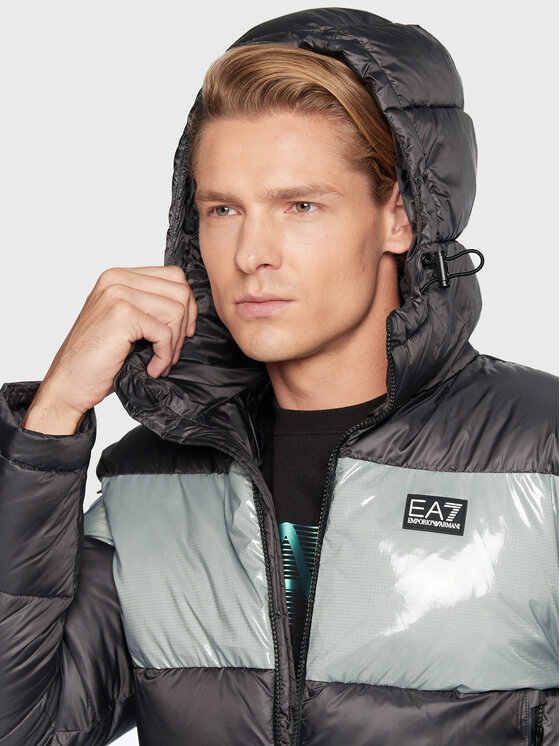 EA7 Emporio Armani Daunenjacke 6LPB10 PN5ZZ 1200 Schwarz Regular Fit | Modivo.de