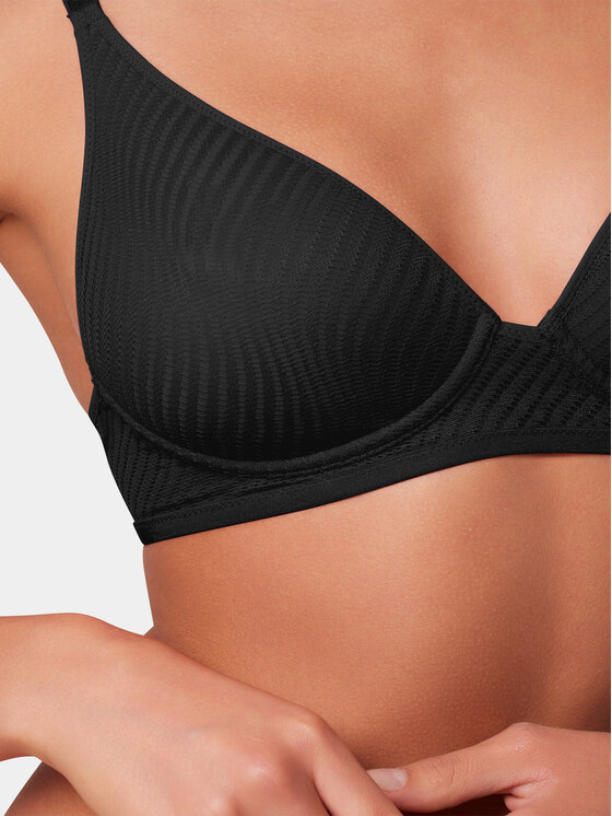 Triumph Biustonosz bezfiszbinowy Harmony Spotlight P EX 10217428 Czarny | Modivo.pl